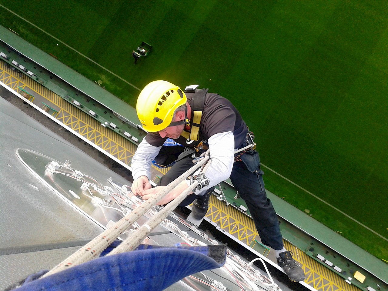 Rope Access Manchester – Delta Access Ltd – Specialist Rope Access Services